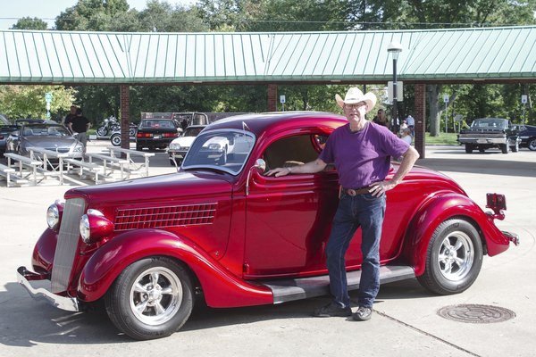 Midland's Cruise 'N Car show marks 30th anniversary