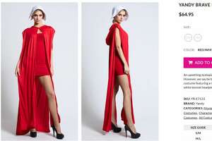 Prison guards find $17 million of cocaine in box of donated fruit ...