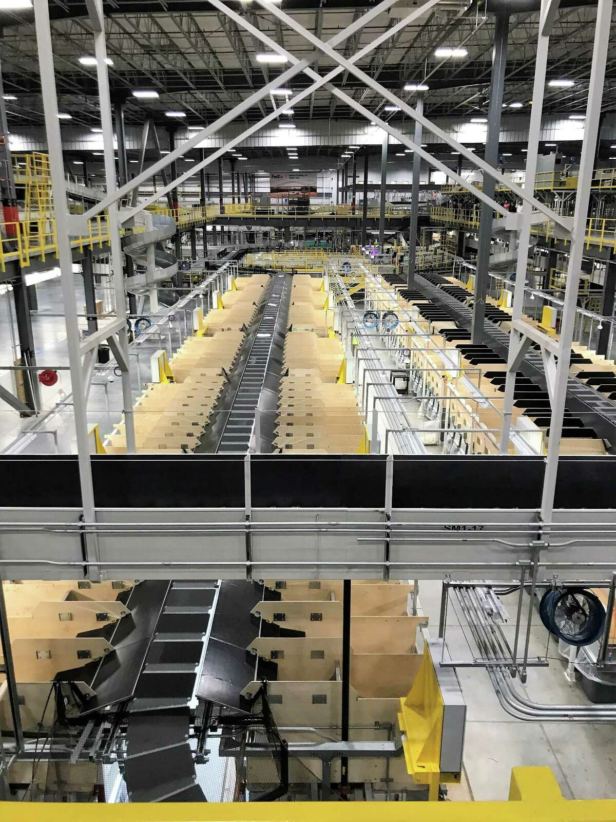 FedEx facility welcomed to Middletown