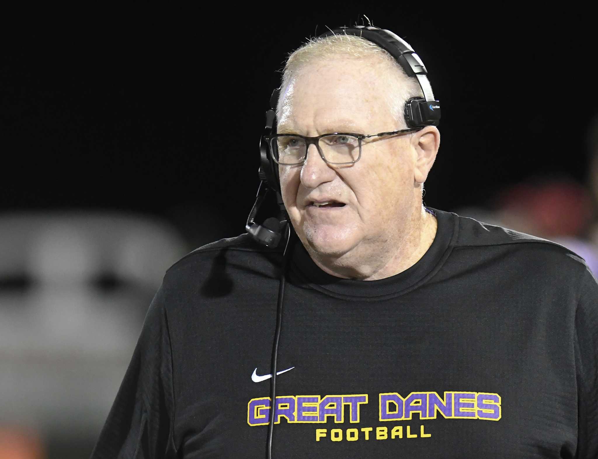 With bullhorn, UAlbany football coach to make his point during pandemic
