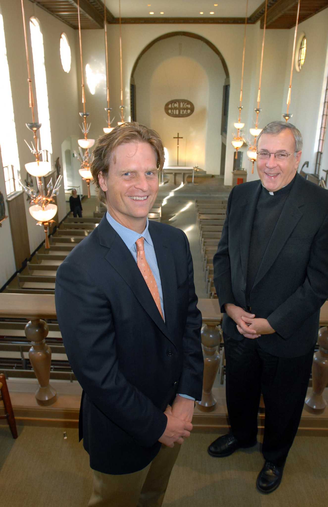 ‘He touched everybody’s heart’: Longtime Yale chaplain Rev. ‘Bob ...
