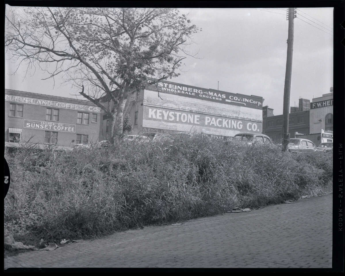 New Houston mural honors downtown's 'Produce Row' roots