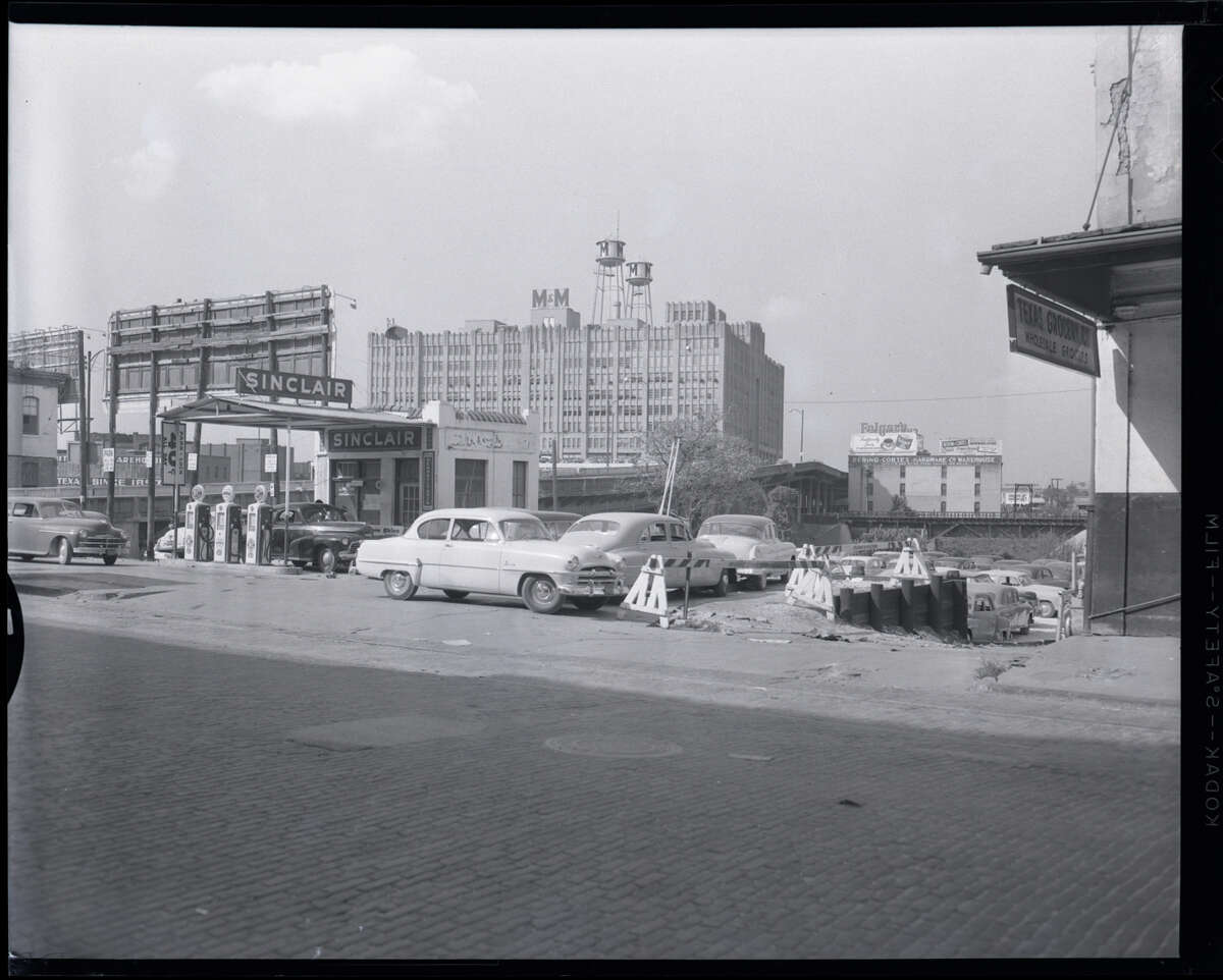 New Houston mural honors downtown's 'Produce Row' roots