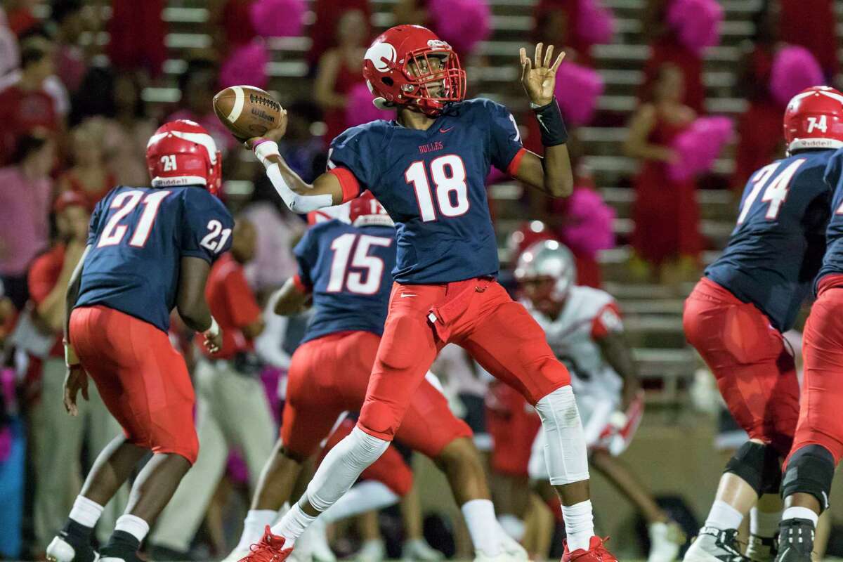 Bush, Dulles, Elkins football undefeated entering District 20-6A play