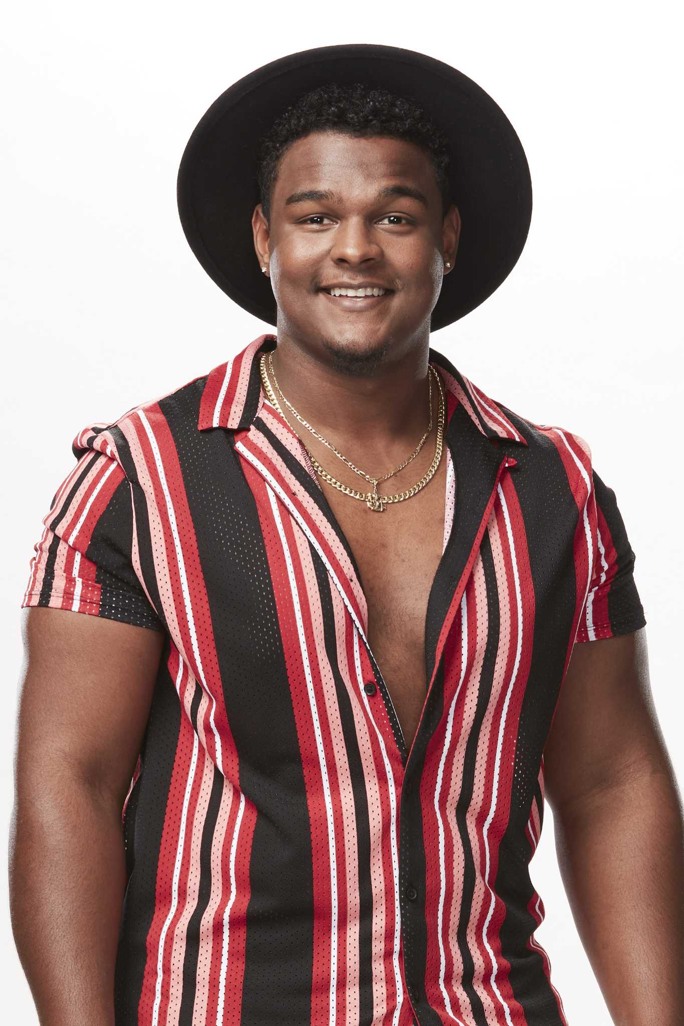 Hurricane Harvey survivor DeAndre Nico turns four chairs on 'The Voice'