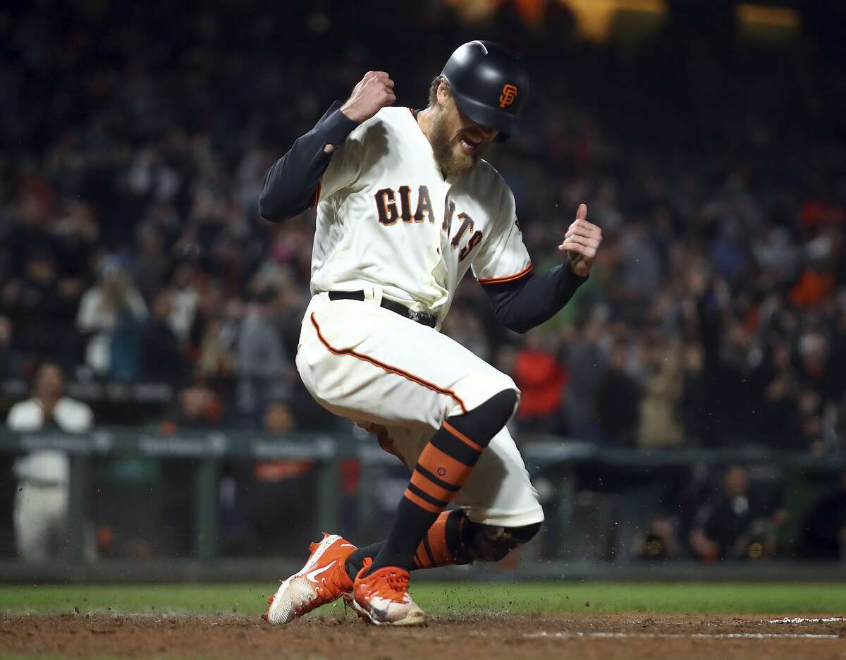 Giants win in 12: Big night for Hunter Pence, walk-off single for ...