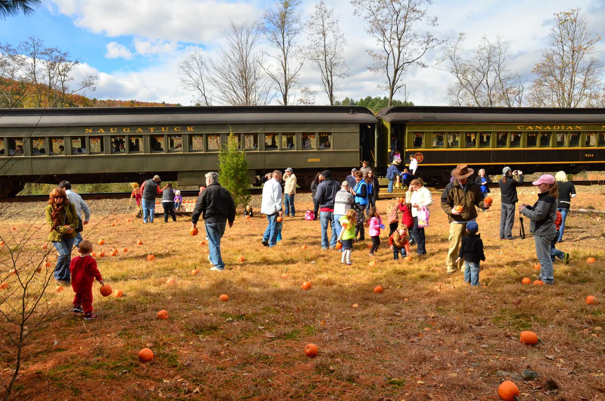 Thomaston railroad museum offers Pumpkin Patch rides in October