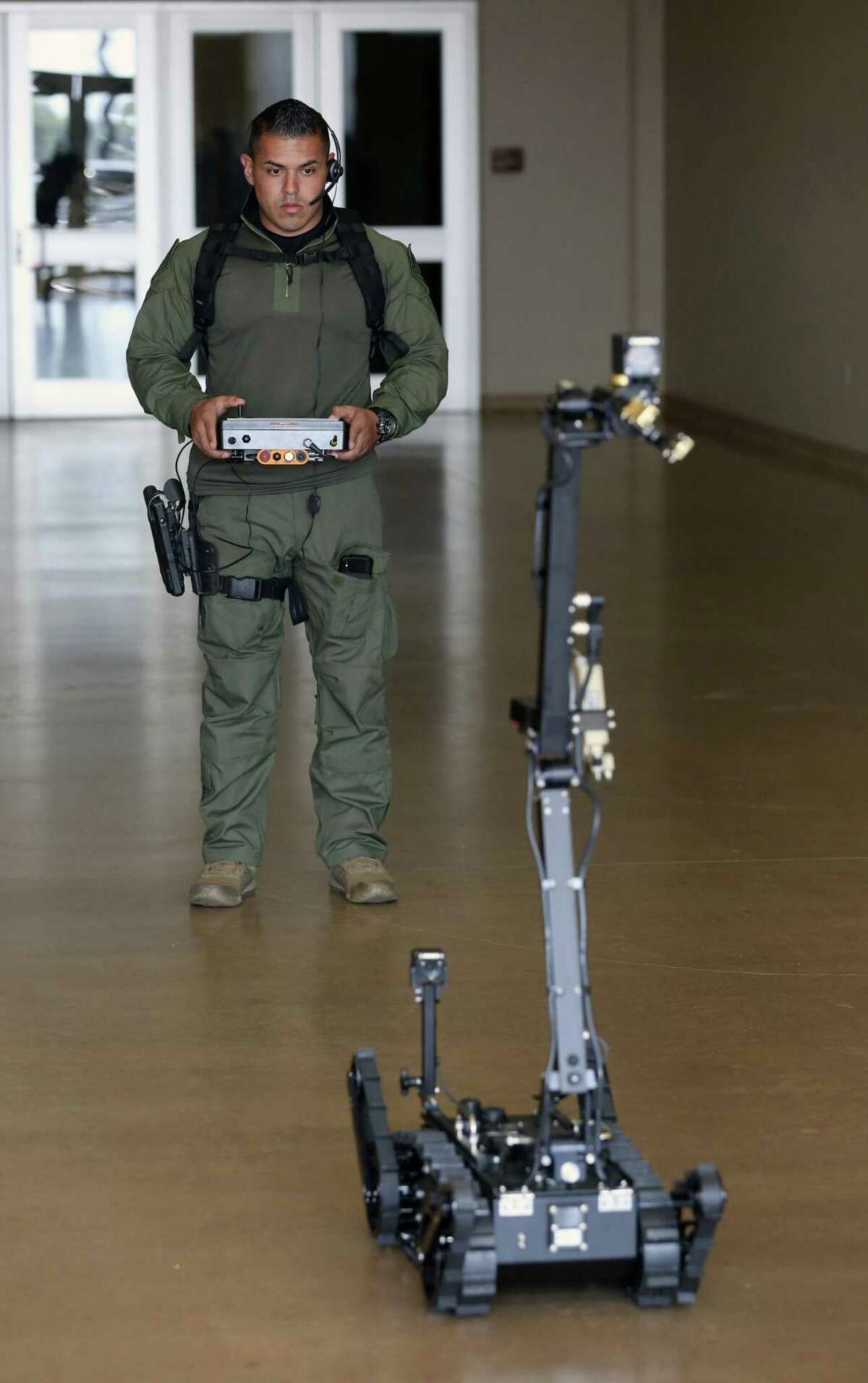 BCSO debuts new ‘lifesaving’ robot for SWAT situations