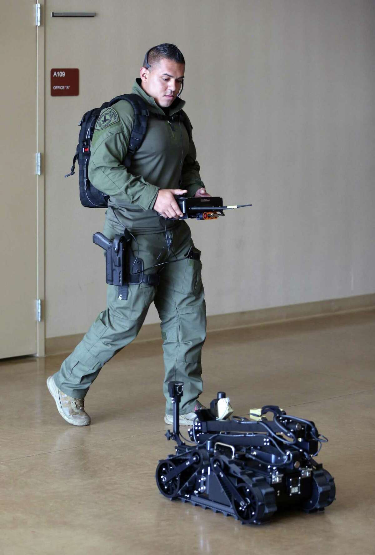 BCSO debuts new ‘lifesaving’ robot for SWAT situations