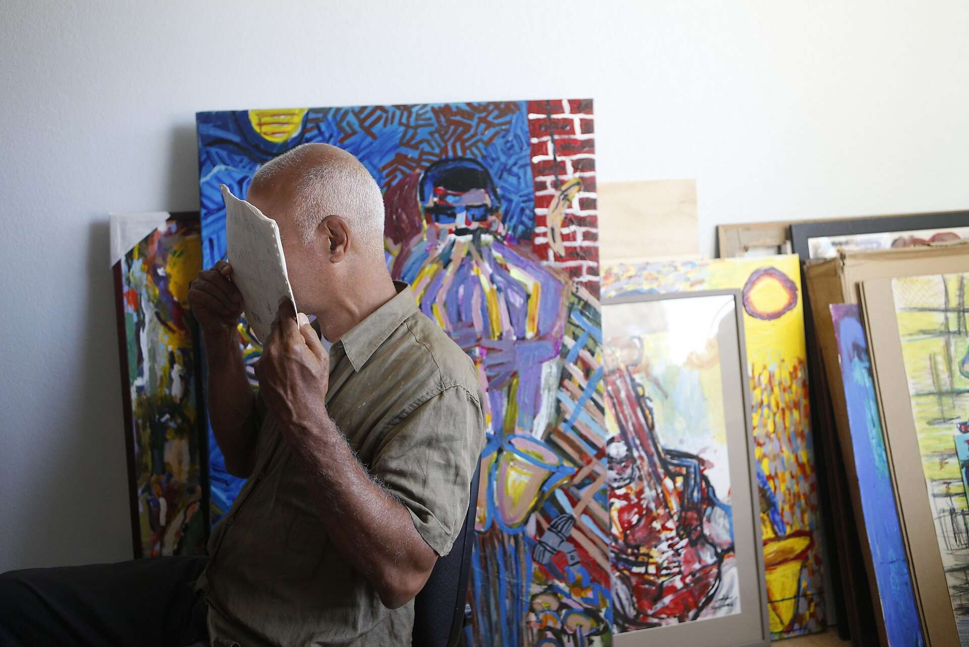 Blind Oakland artist seen by many as a mentor and an inspiration