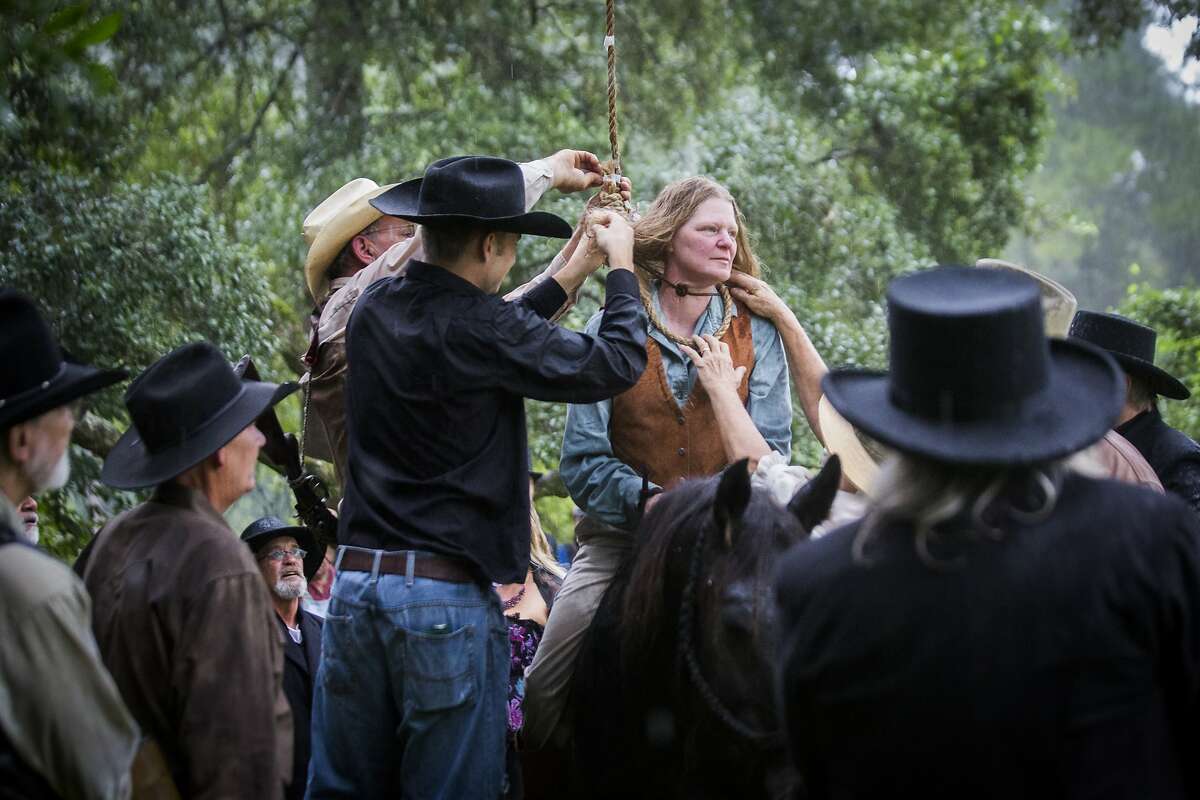 Texas town celebrates its heritage with a hanging re-enactment