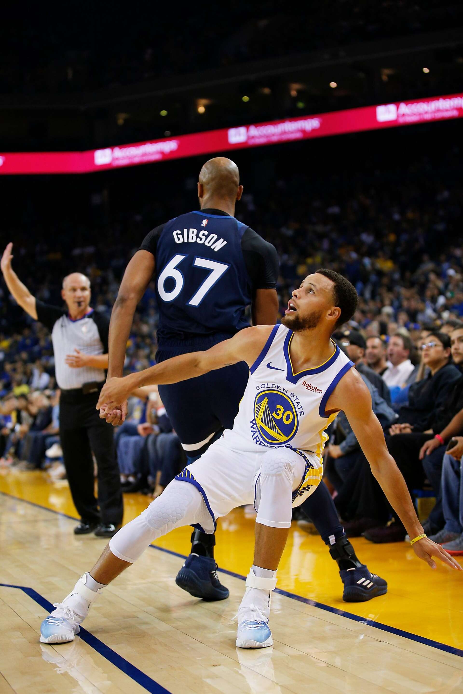 Jordan Bell makes case for starting job in Warriors’ preseason opener
