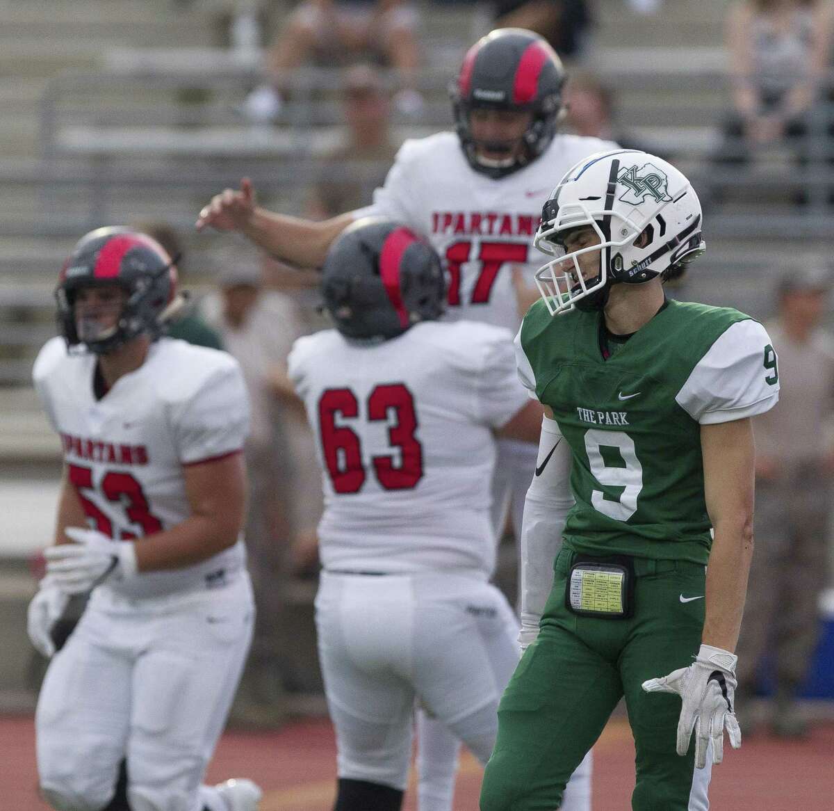 FOOTBALL: Kingwood Park stuns Porter with late touchdown drive