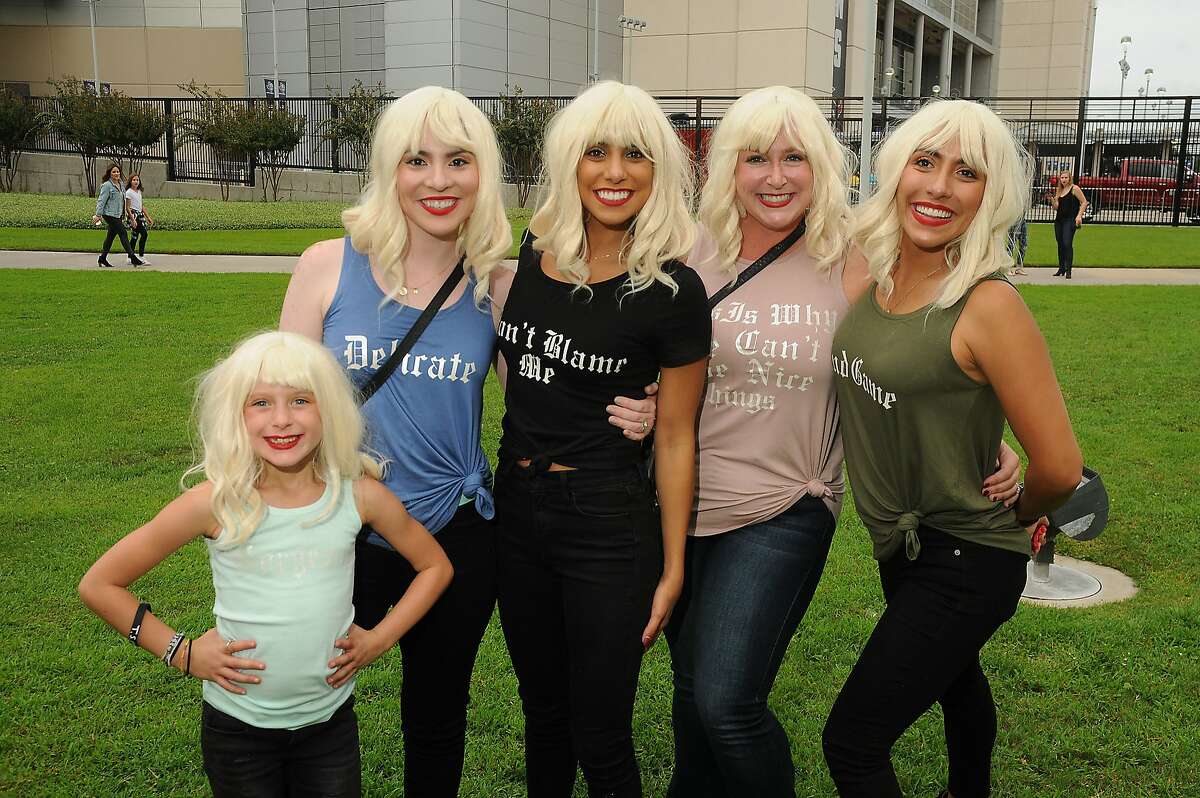 Taylor Swift Eras Tour visits Houston: NRG bag policy, merch, more