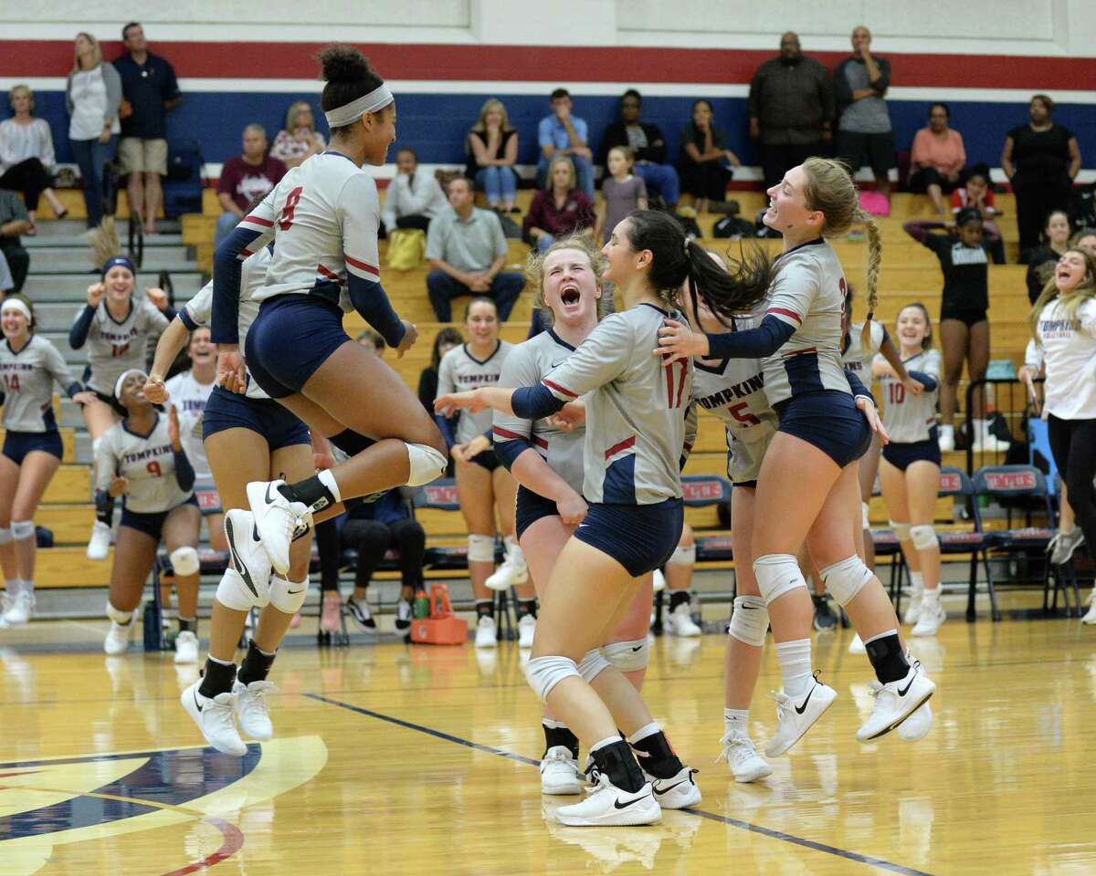 High school volleyball matches to watch Tuesday