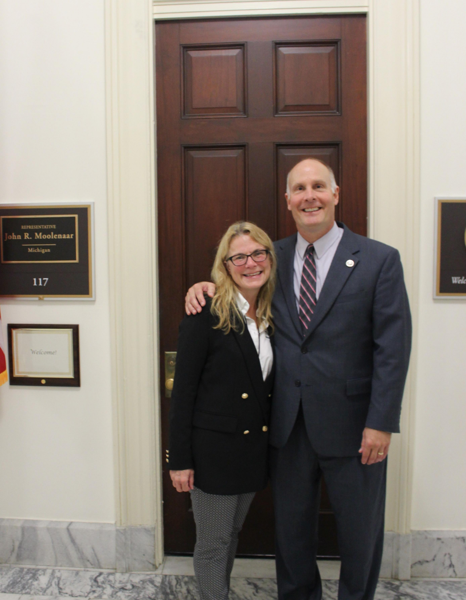 Lampman receives Angel in Adoption honor