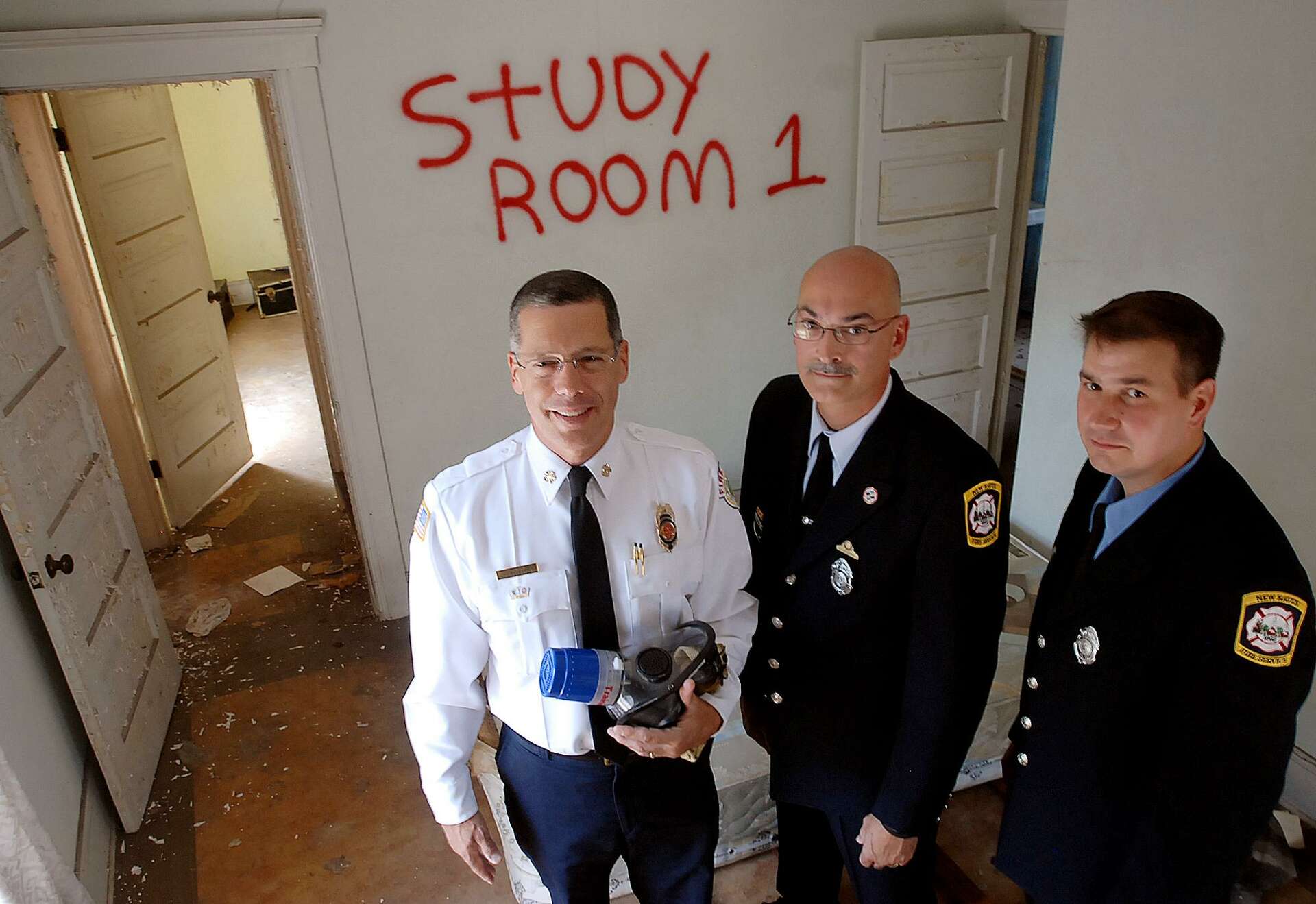 Frank Ricci re-elected fire union president