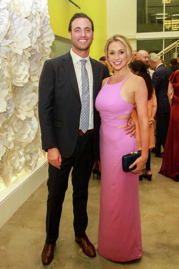 "It" crowd helps Homemade Hope raise $120,000 during second-ever gala ...