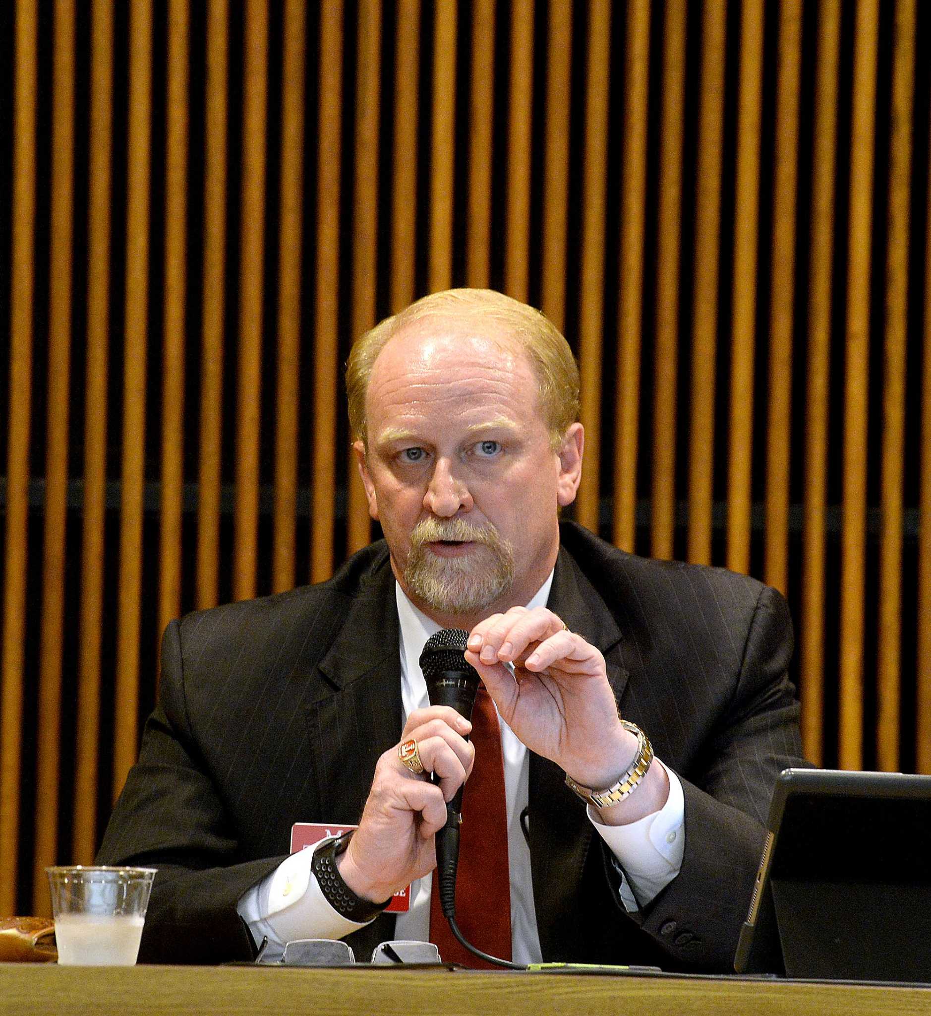 Judge candidates divided on county’s growth