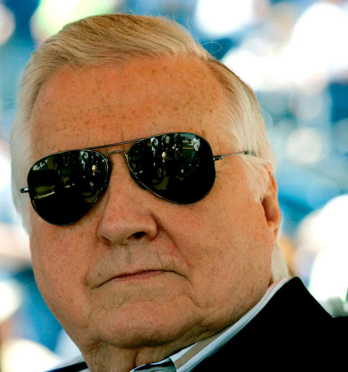 Yankees owner George Steinbrenner dies at 80