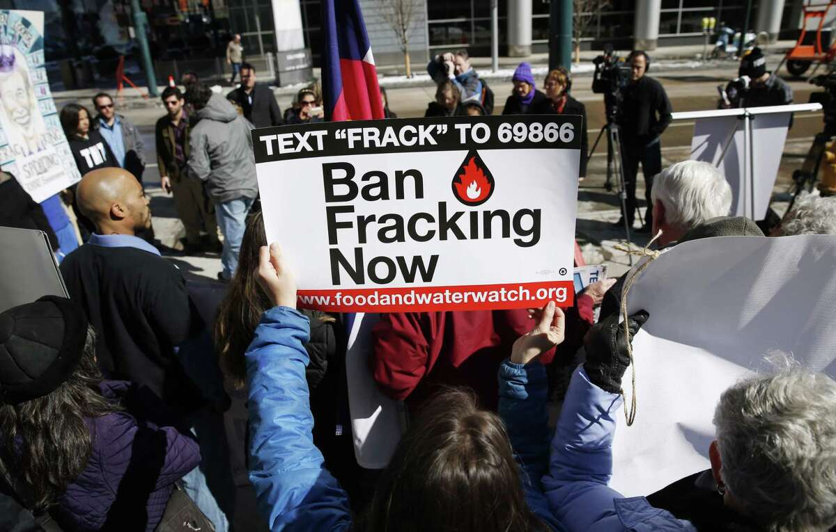 Houston oil companies fight anti-fracking measure in Colorado