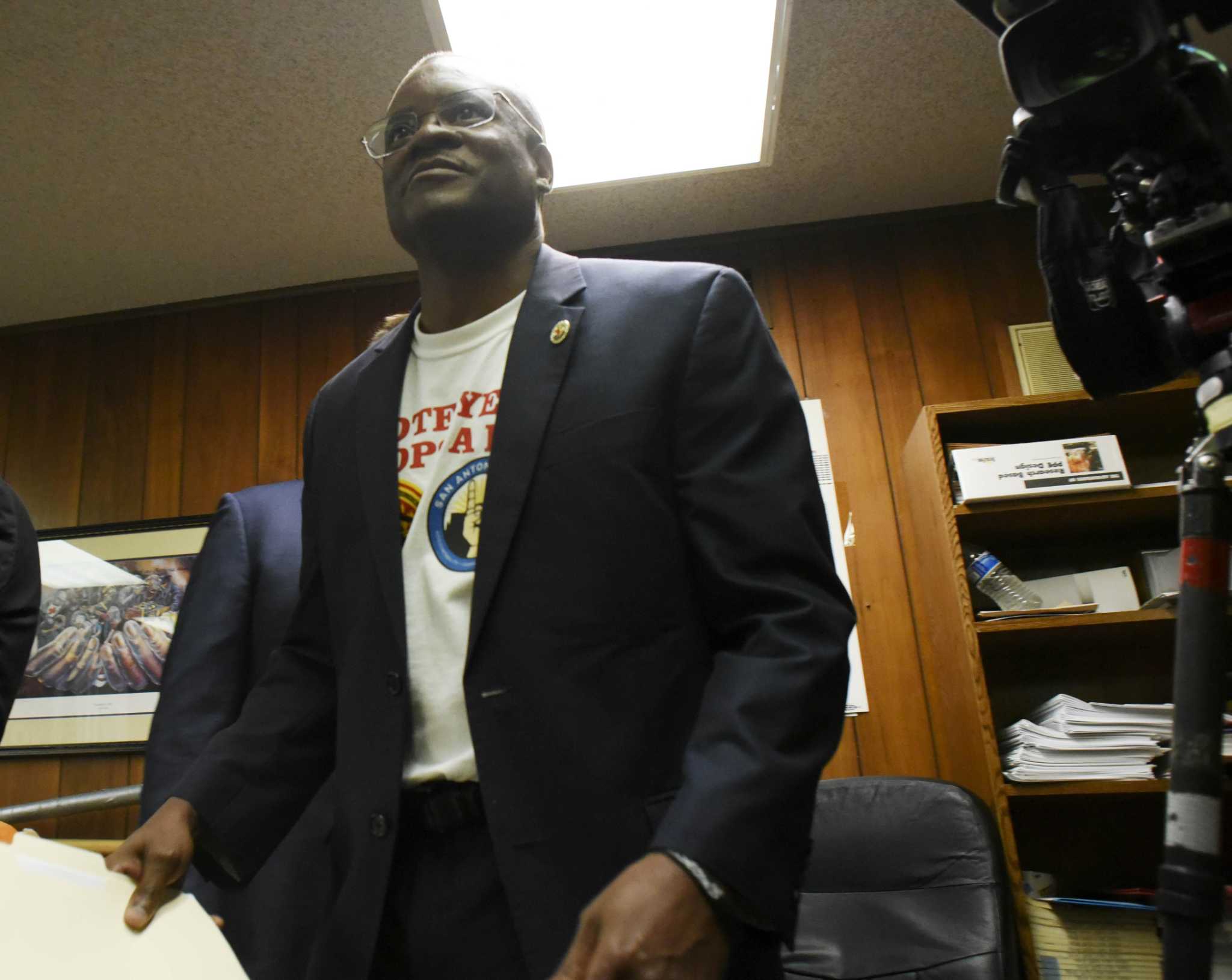 Union press conference devolves into chaos