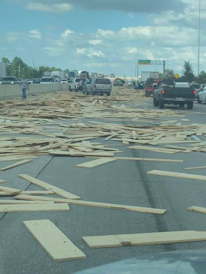 Eastex Freeway in Kingwood reopens following 18-wheeler wreck