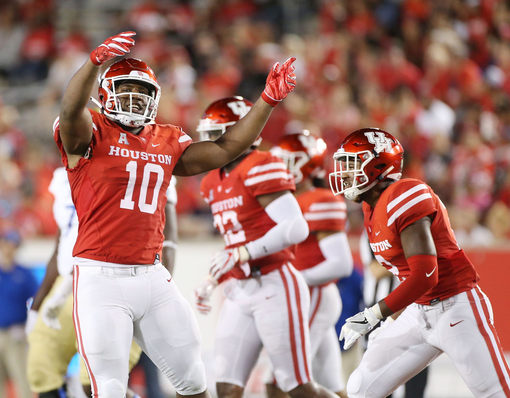 UH helmet stickers: Top performers vs. Tulsa