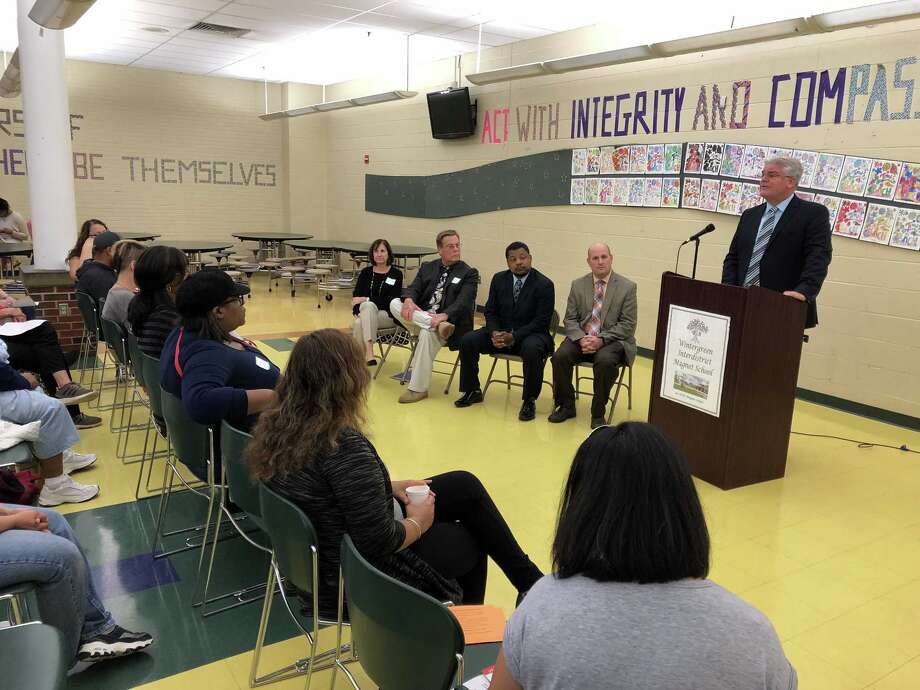 Wintergreen parents rally against possible loss of Hamden school ...