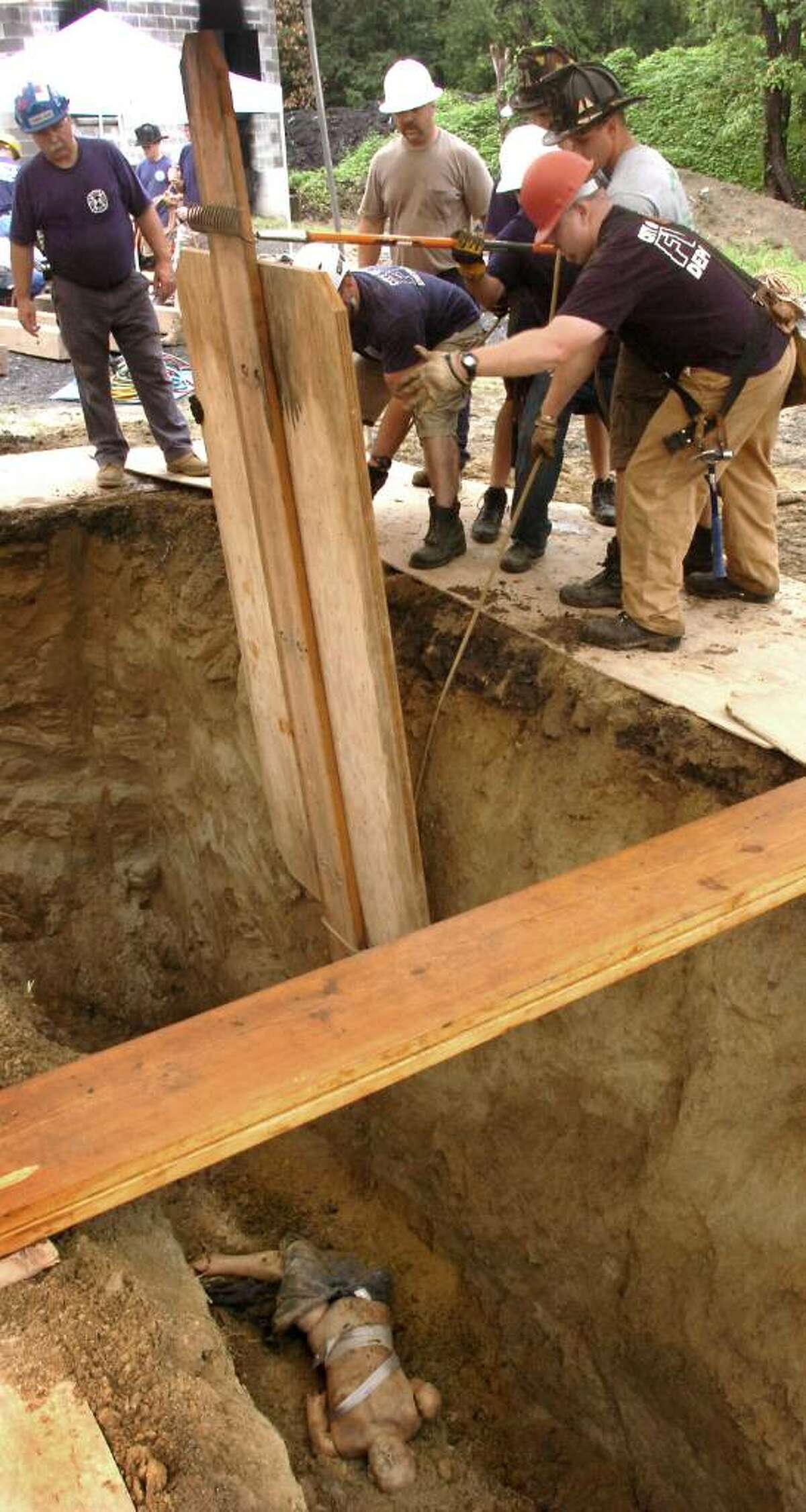 Training days: Trench rescue 101