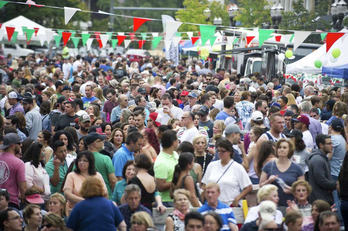 Italian festival draws crowd to Stamford