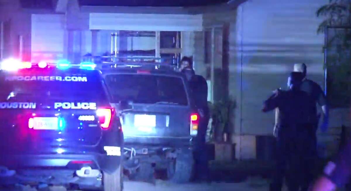 Possible drunken driver arrested after chase ends in Rosenberg