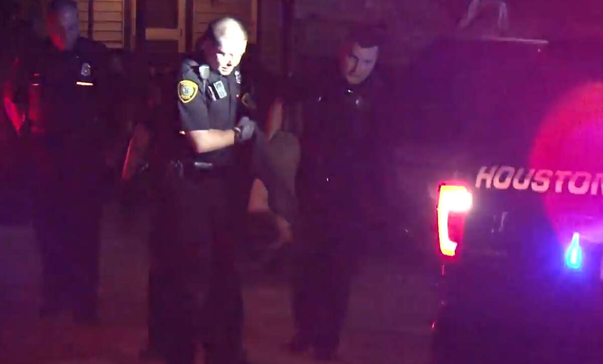 Possible drunken driver arrested after chase ends in Rosenberg