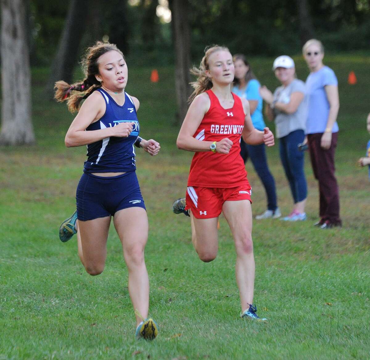 Greenwich High cross country runners sweep final meet