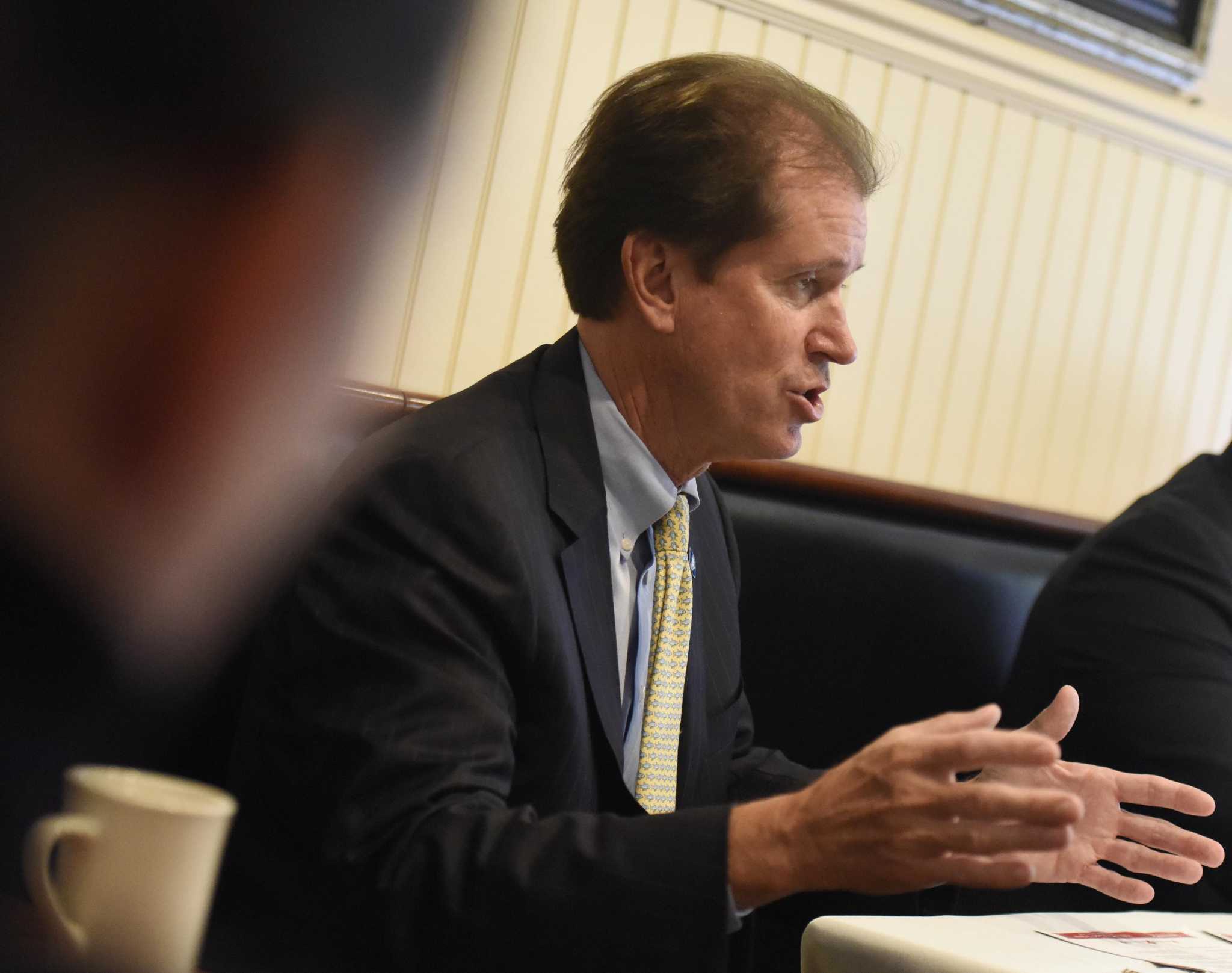 Greenwich GOP candidates serve up Coffee and conversation