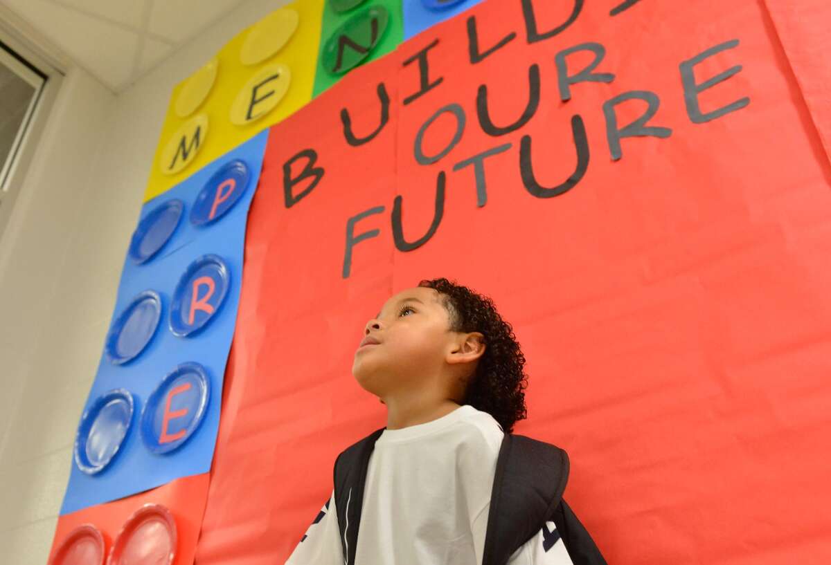 Free lunch expanding at some Bexar County school districts