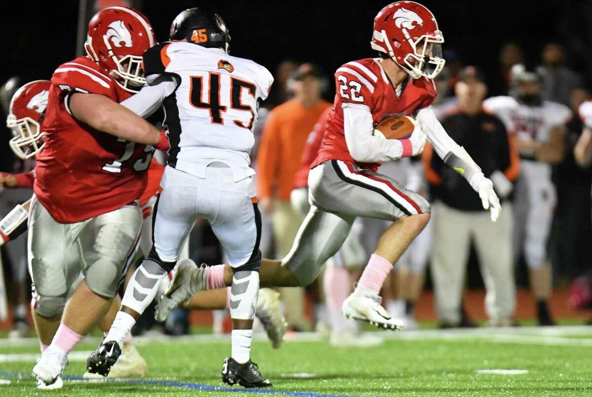 Offense kicks in, No. 5 Shelton tops Masuk