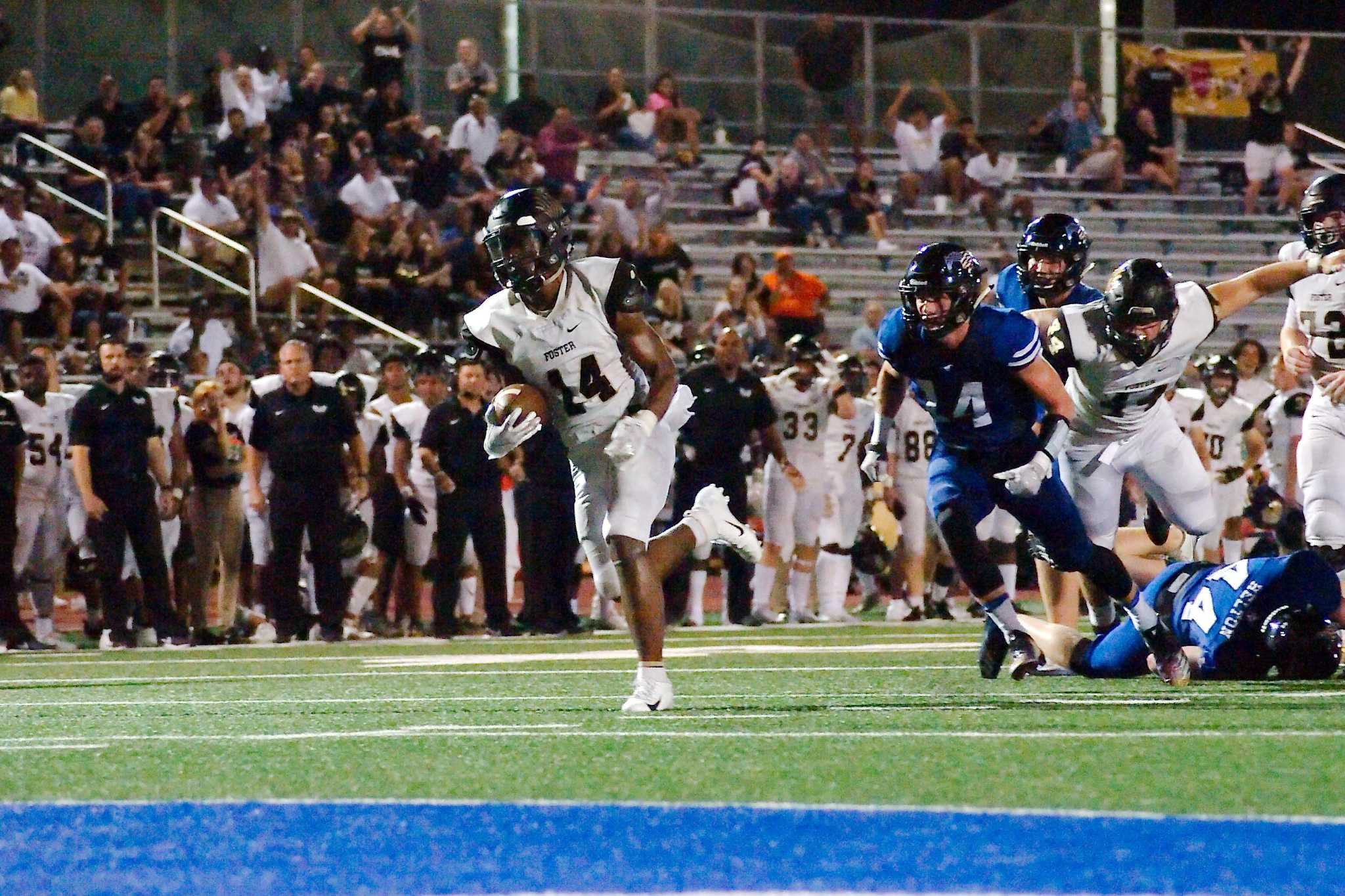 Foster football fends off unbeaten Friendswood