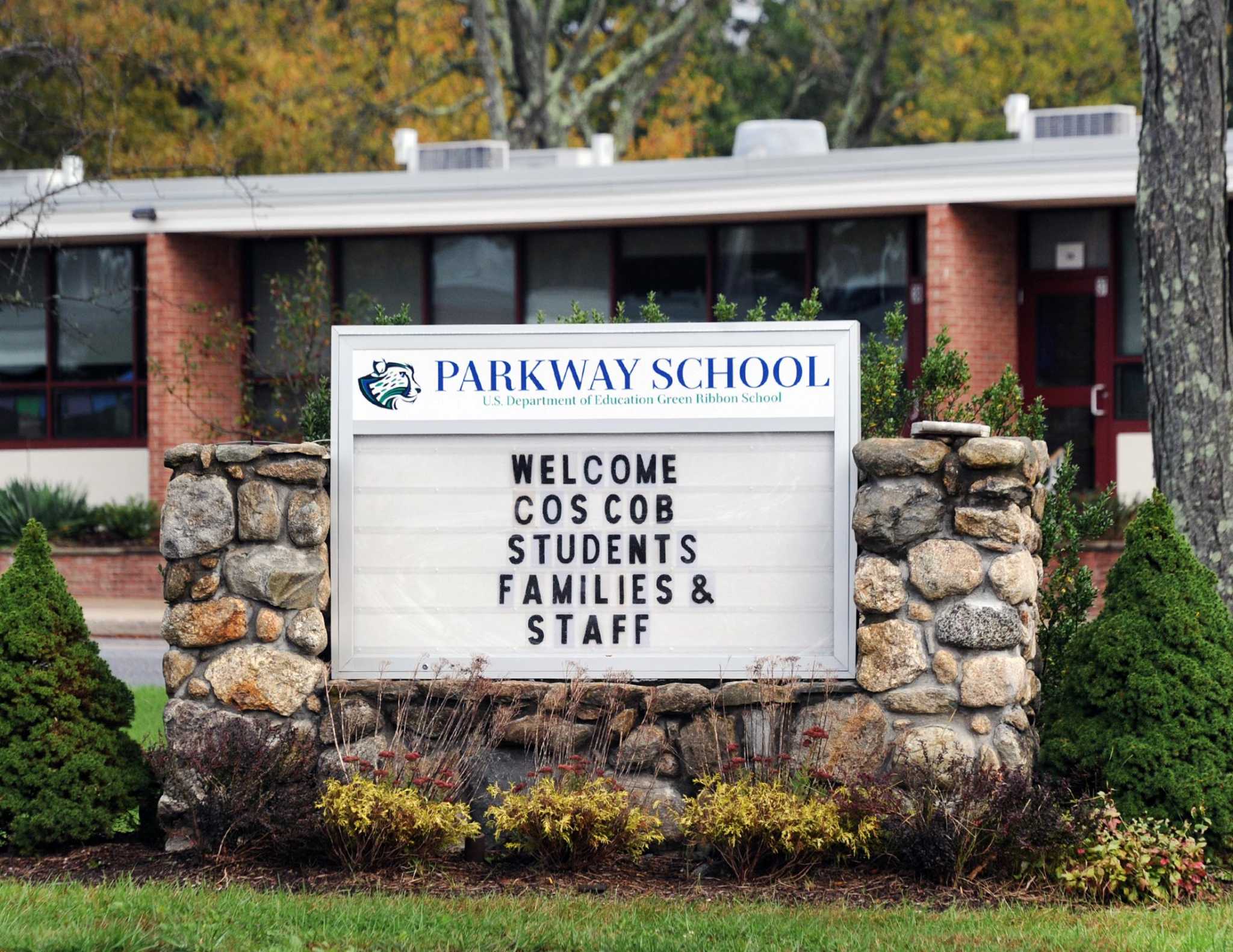 Officials: Cos Cob School repairs and relocation plan will cost $2 million