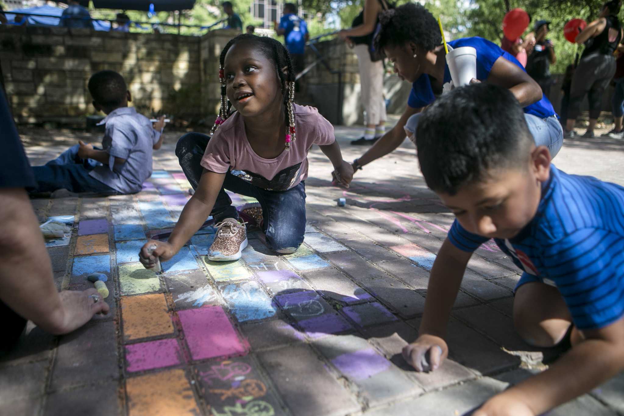Chalk artists turn Houston Street into temporary gallery