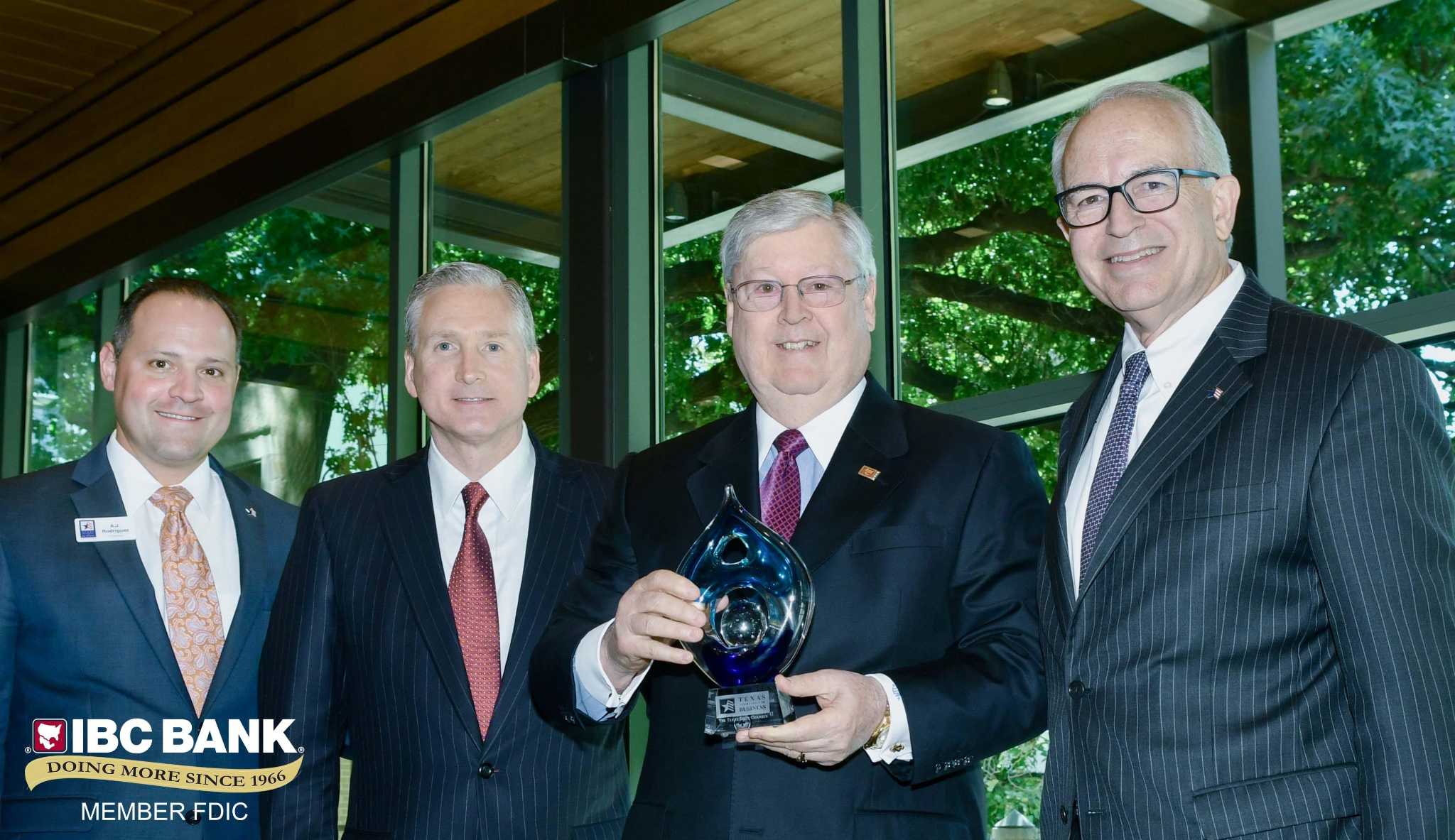 Local businessman receives Distinguished Business Leader Award