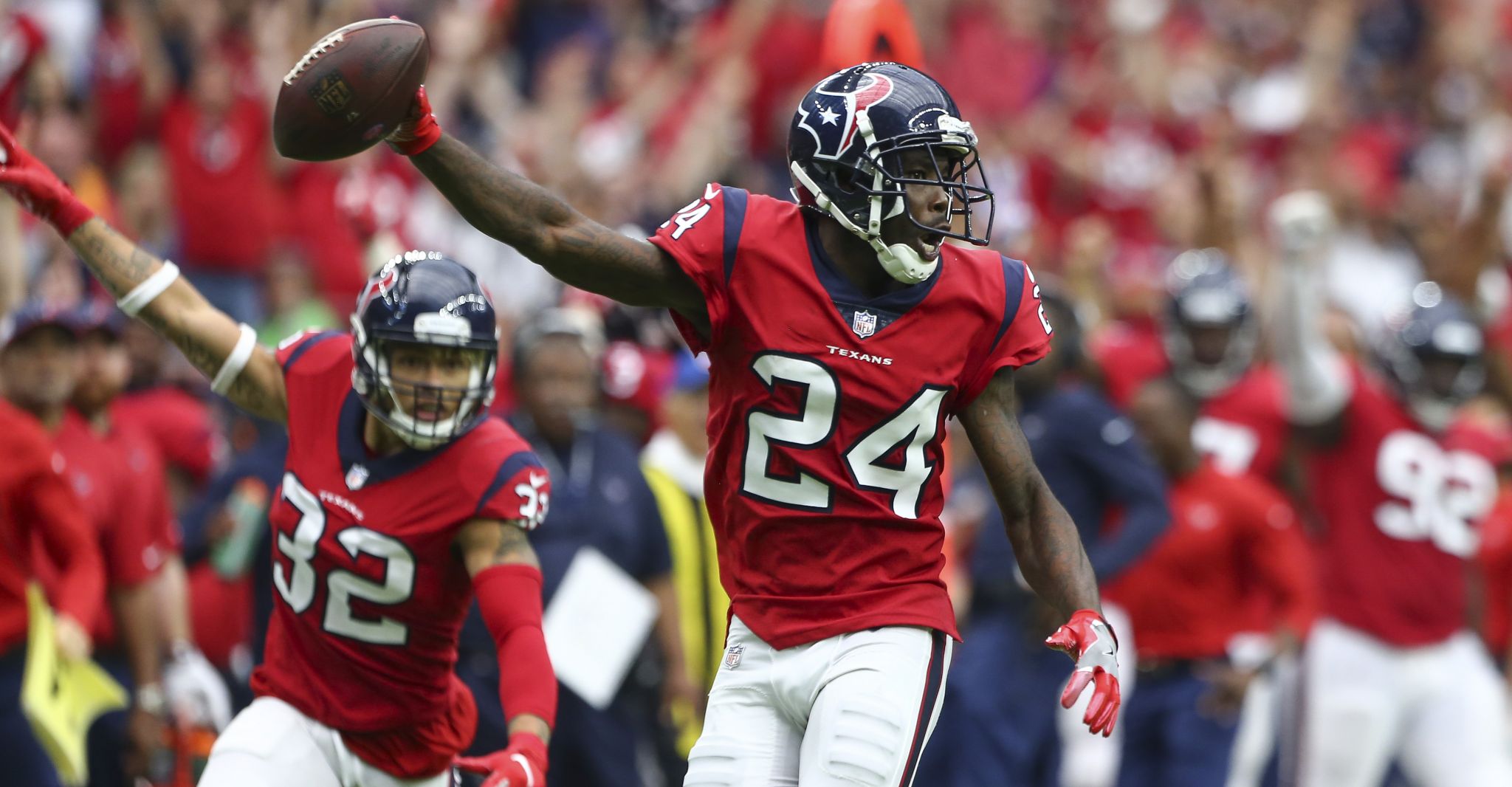 Johnathan Joseph's pick-6 lifts Texans over Bills