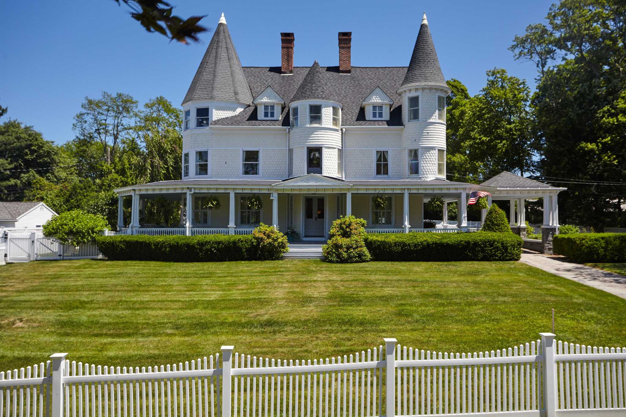 On the Market / Queen Anne Victorian was the main house of the Joel ...