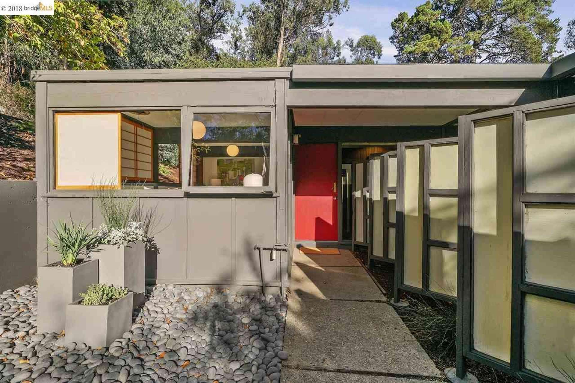 Stunning Mid Century Home In Oakland Hits Market For First Time Since 1950s