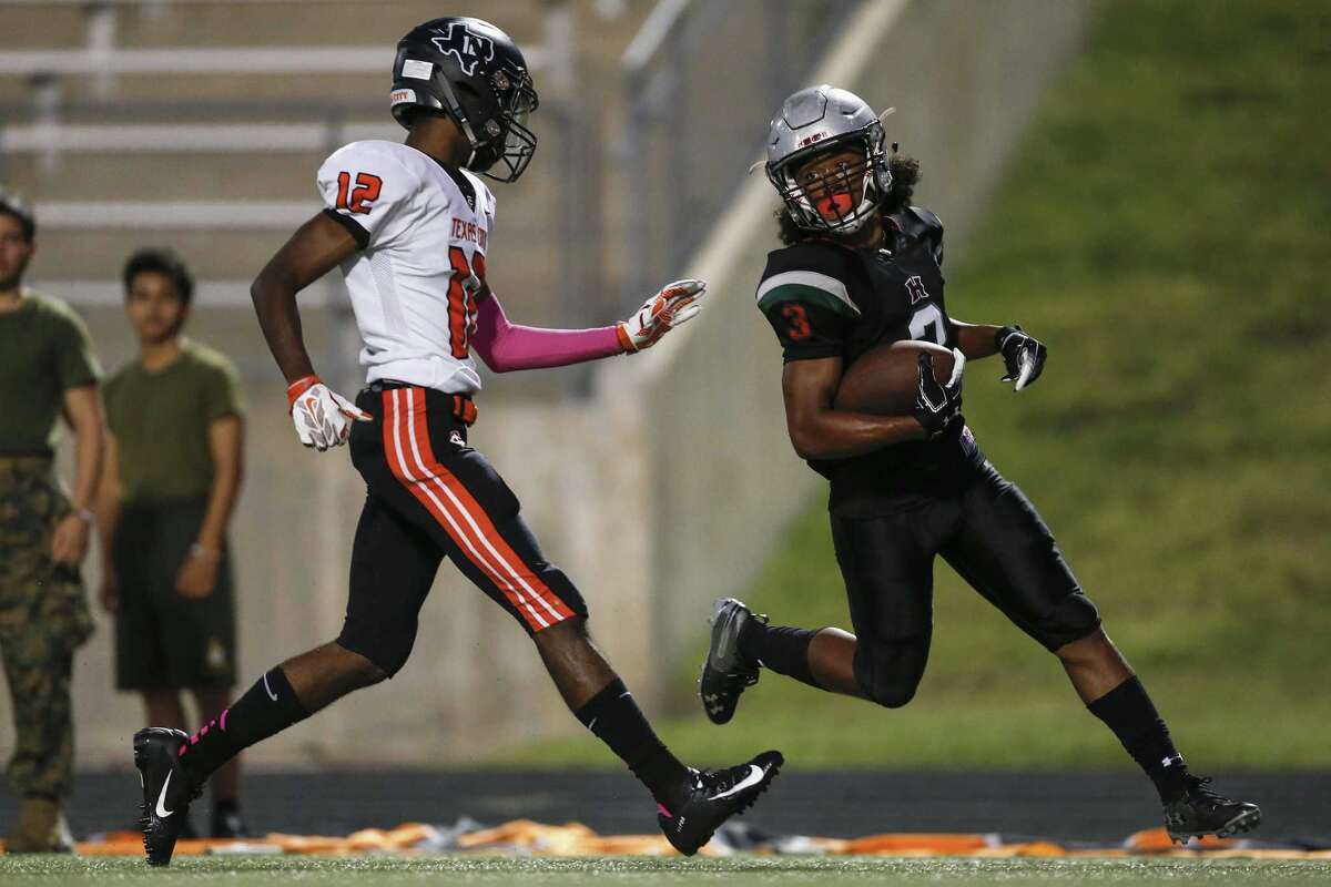 Hightower football stops Texas City for first victory