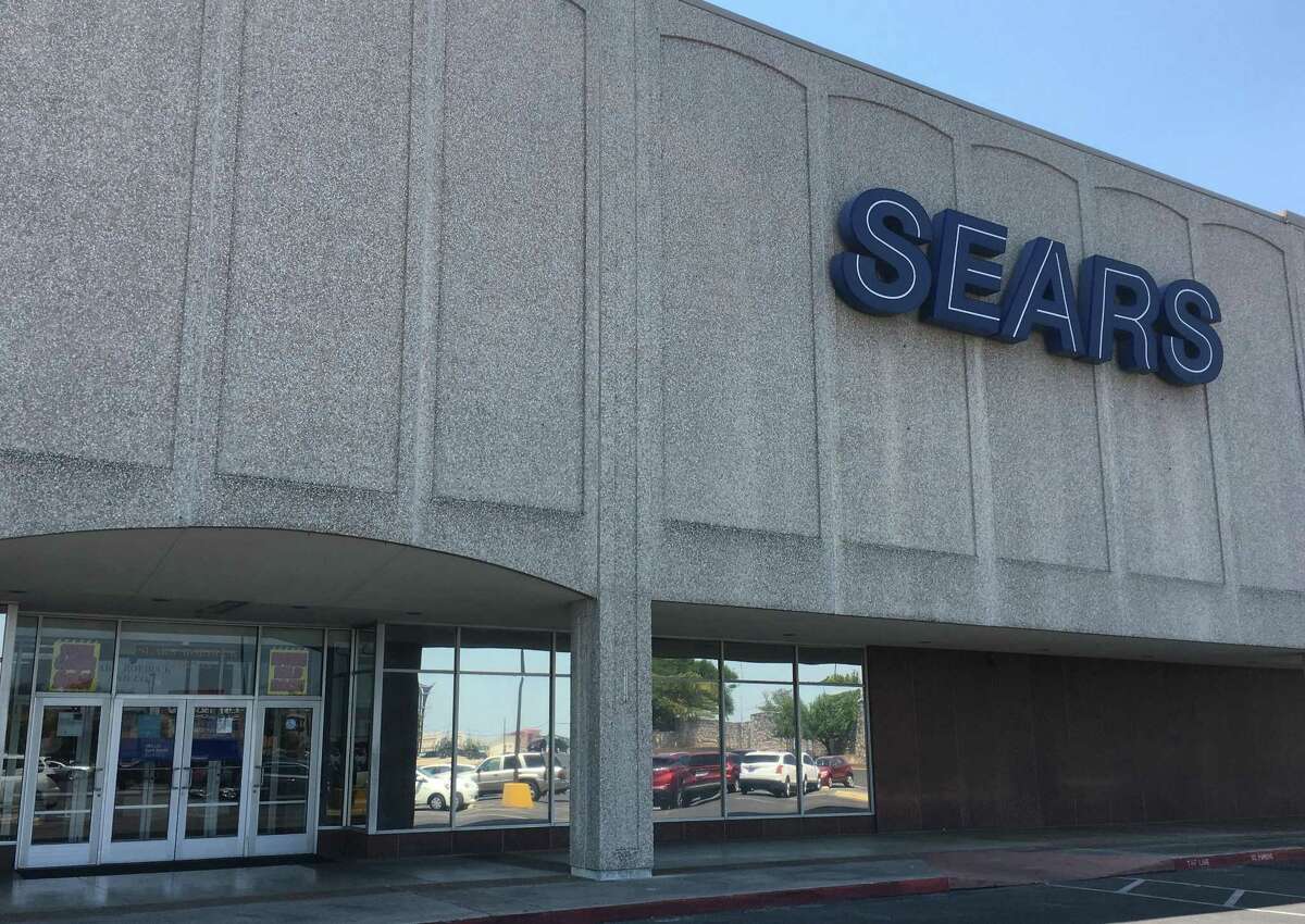 Sears closing store at Ingram Park Mall as company files for bankruptcy