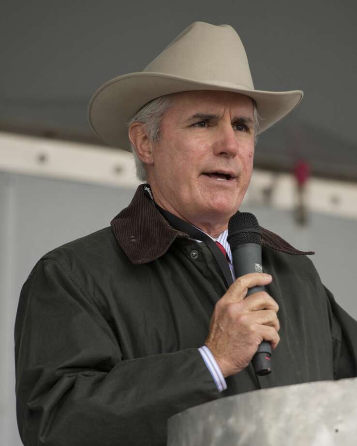 Leach honored as biennial oil show begins - Midland Reporter-Telegram