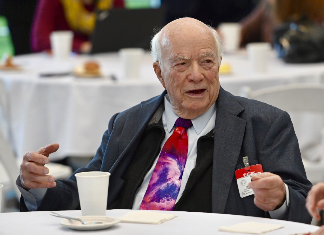 Albany native wins Excelsior Award for semiconductor achievement