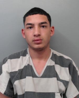 Laredo teen accused of fleeing the scene of a crash