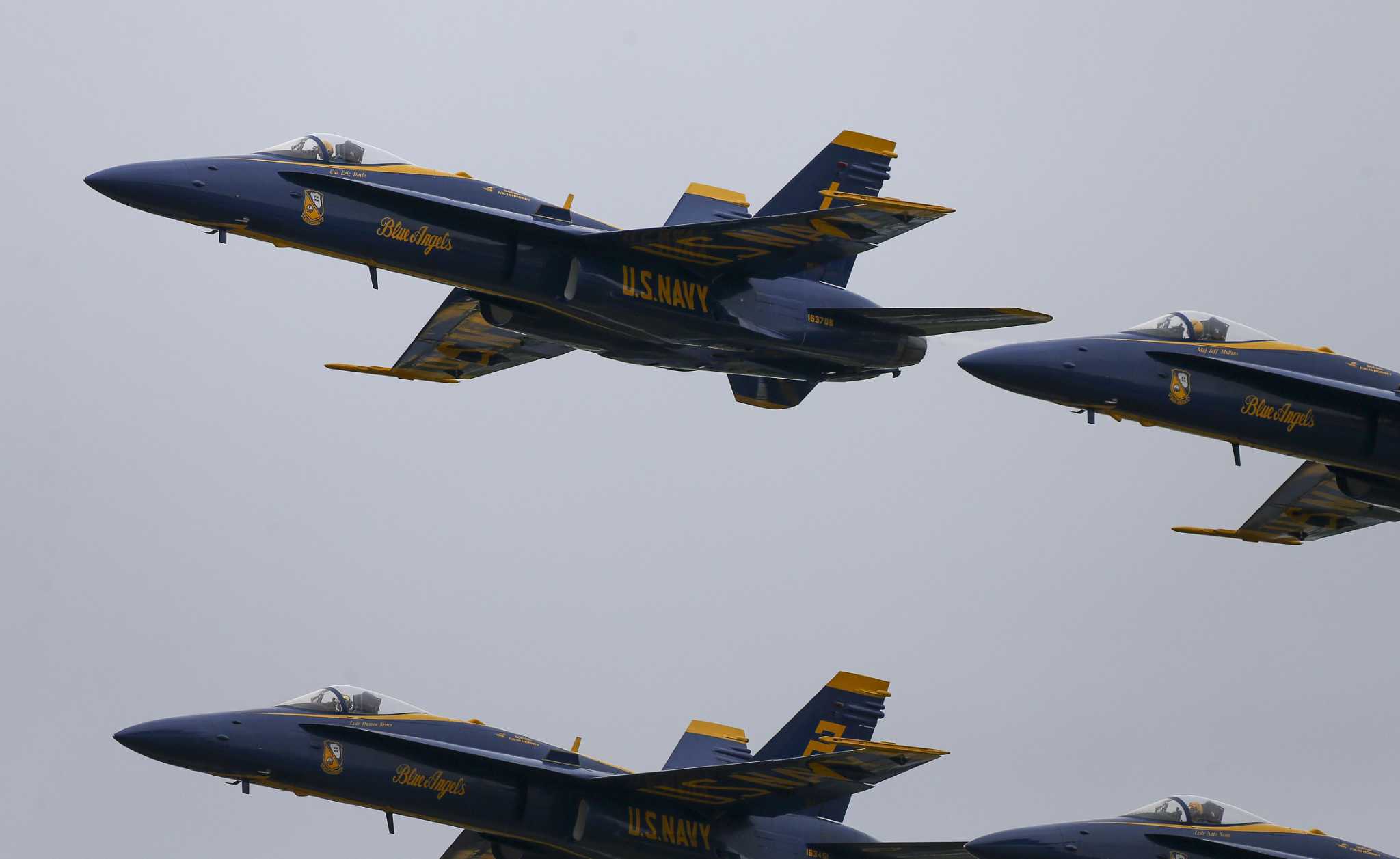 Pilot returns to Houston for his Blue Angels debut